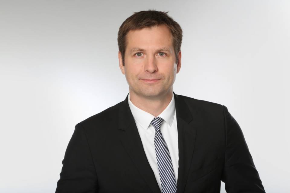 Arbeitsrecht: Kurzarbeit statt Kündigung - telecom-handel.de