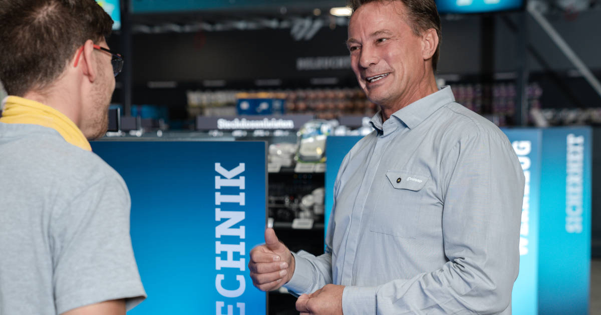 Conrad eröffnet zwei weitere Filialen für Geschäftskunden - telecom ...