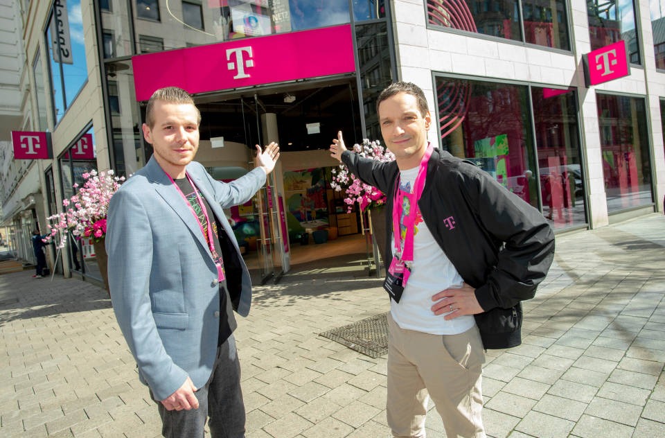 Telekom eröffnet Europas größten Flagship-Store - telecom-handel.de